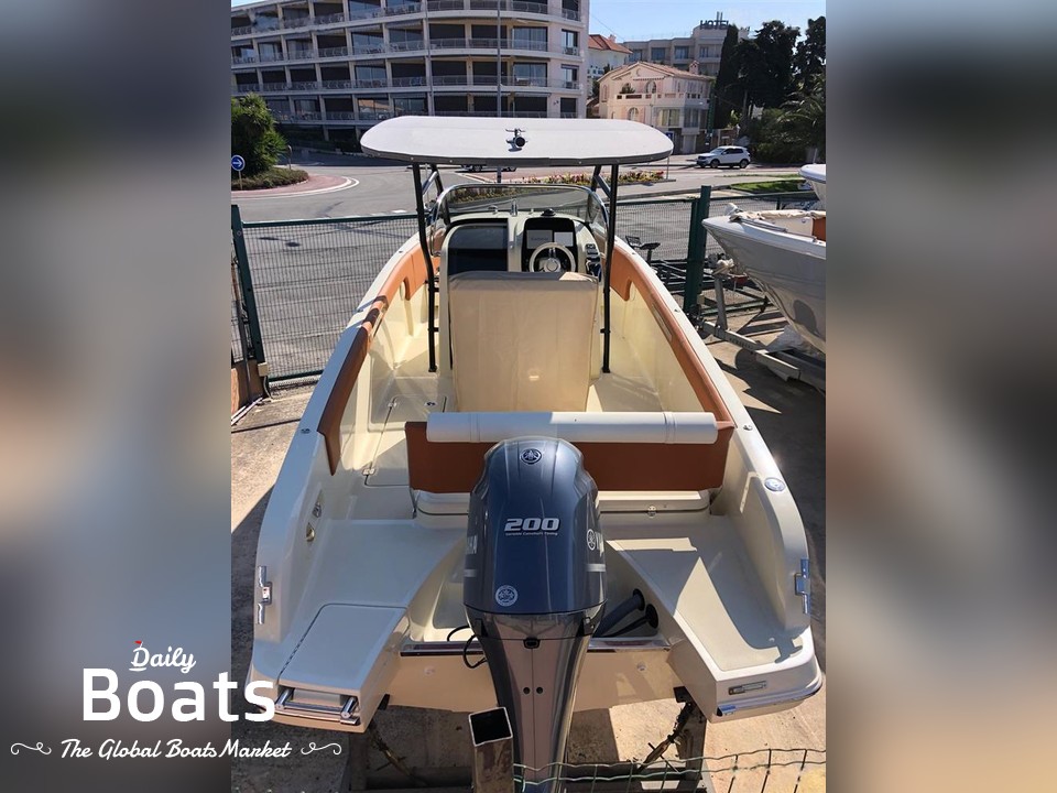 2022 Invictus 240Fx for sale. View price, photos and Buy 2022 Invictus ...