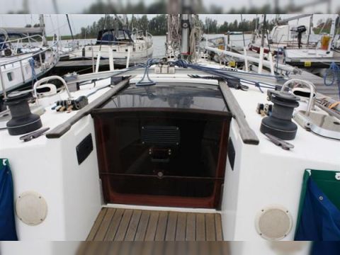 1989 Jeanneau Sun Legend 41 for sale. View price, photos and Buy 1989 ...