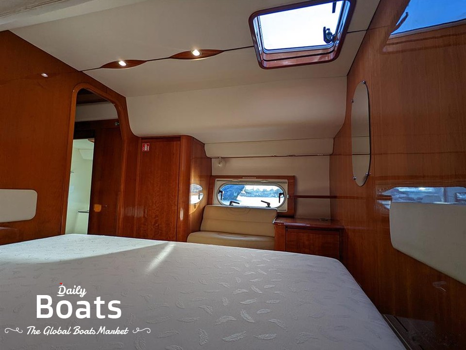 2005 Alliaura Marine Privilege 585 for sale. View price, photos and Buy ...