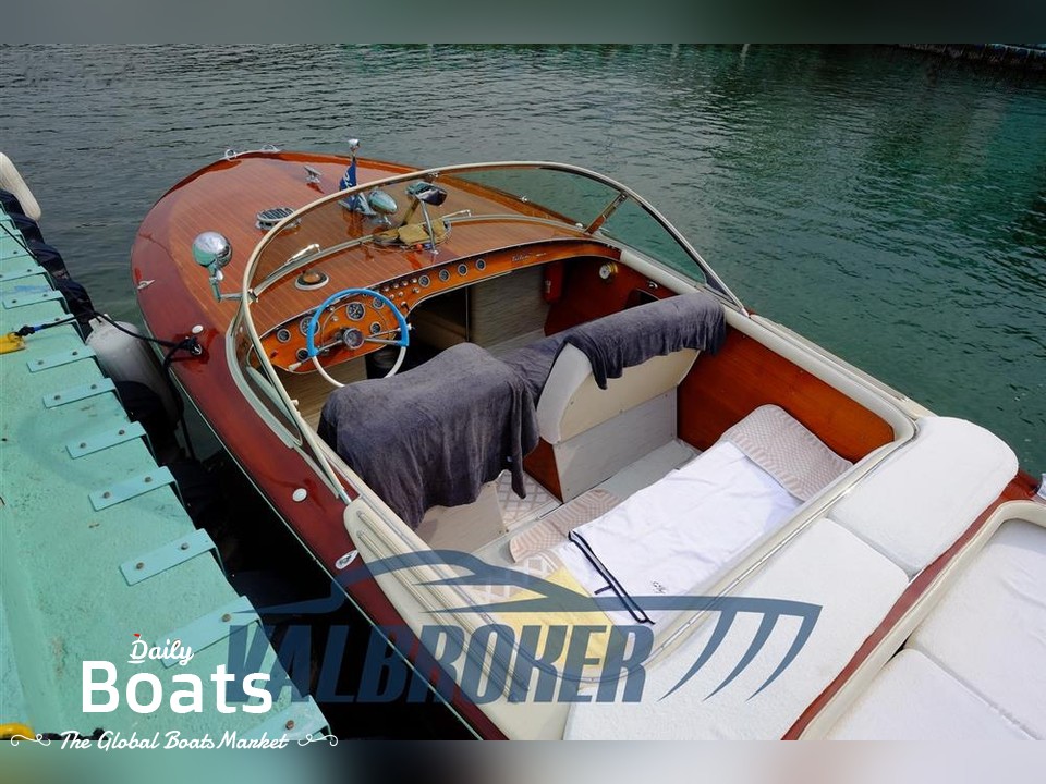 1962 Riva Tritone for sale. View price, photos and Buy 1962 Riva ...