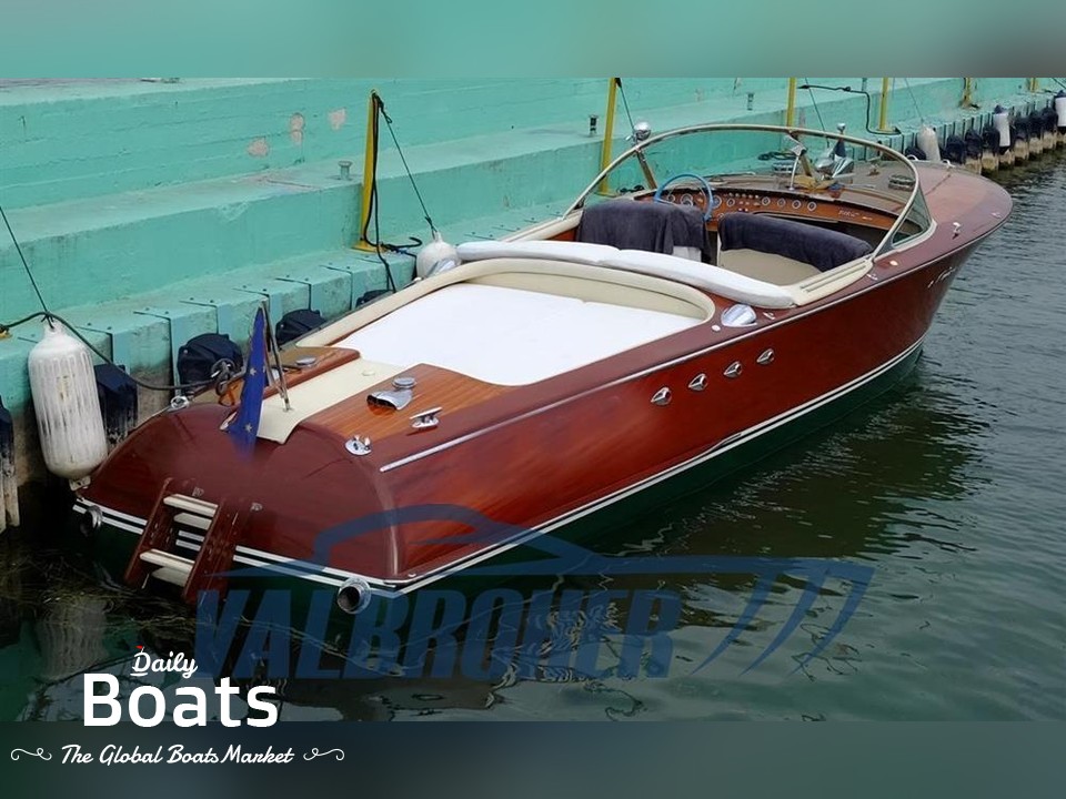 1962 Riva Tritone for sale. View price, photos and Buy 1962 Riva ...
