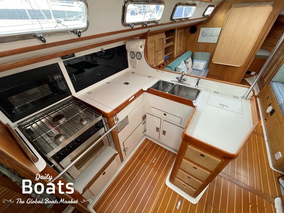 1994 Freedom 40 for sale. View price, photos and Buy 1994 Freedom 40 ...