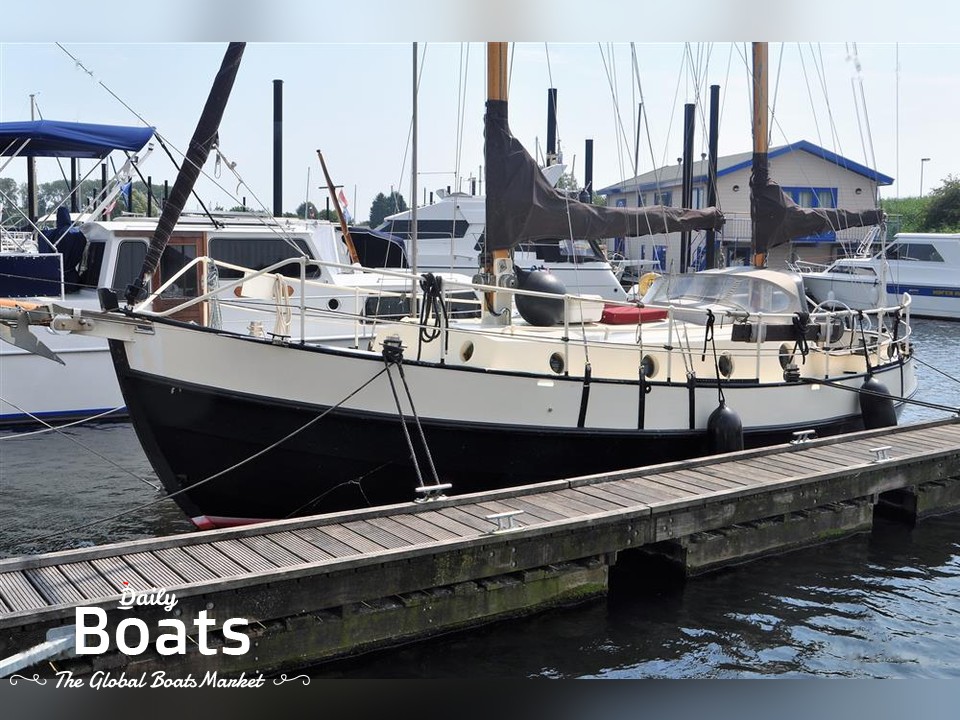 1983 Danish Rose 31 for sale. View price, photos and Buy 1983 Danish ...
