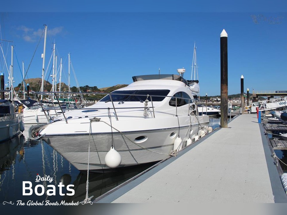 2001 Azimut Yachts 39 for sale. View price, photos and Buy 2001 Azimut ...