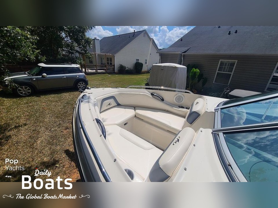 2011 Monterey 204Fs for sale. View price, photos and Buy 2011 Monterey ...