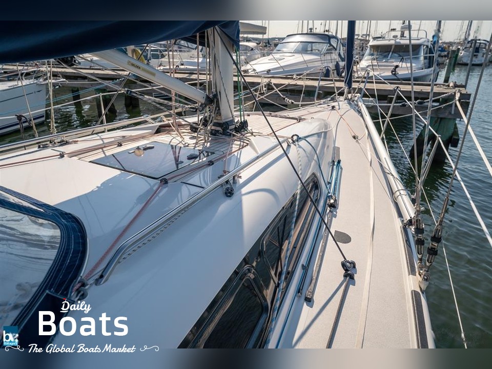 2011 Dehler 35 for sale. View price, photos and Buy 2011 Dehler 35 #378919