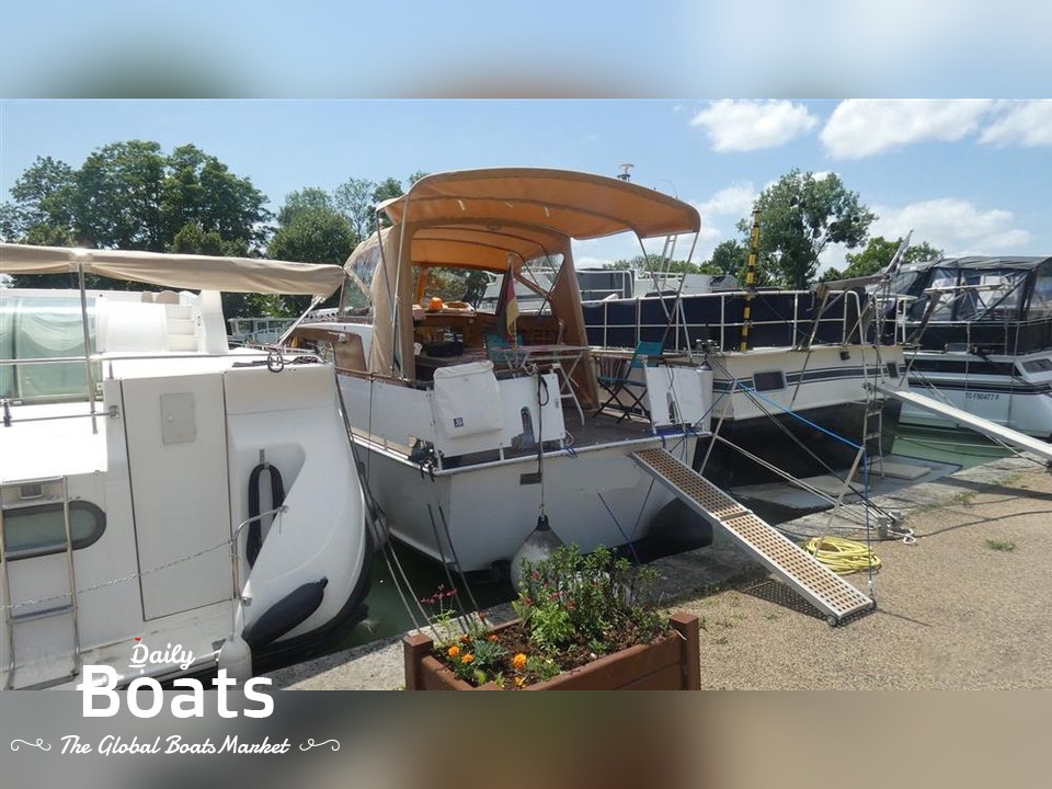 1969 Dutch Steel Motor Cruiser 36Ft for sale. View price, photos and ...