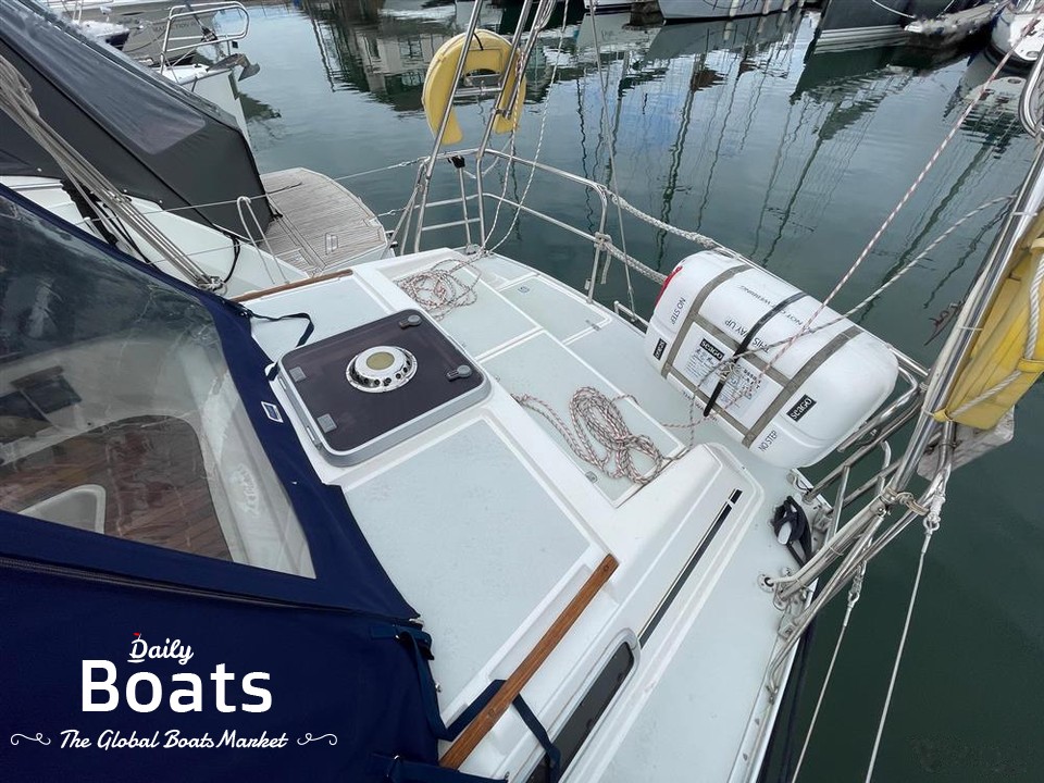 1991 Moody 35 Cc for sale. View price, photos and Buy 1991 Moody 35 Cc ...