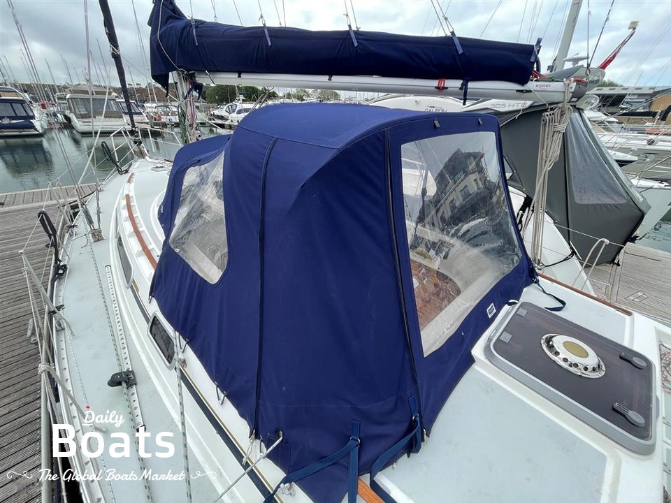 1991 Moody 35 Cc for sale. View price, photos and Buy 1991 Moody 35 Cc ...