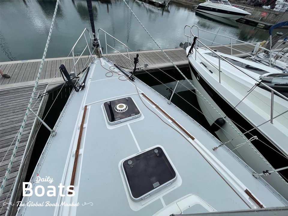 1991 Moody 35 Cc for sale. View price, photos and Buy 1991 Moody 35 Cc ...