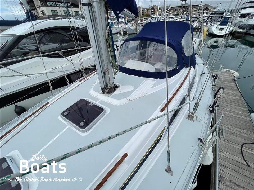 1991 Moody 35 Cc for sale. View price, photos and Buy 1991 Moody 35 Cc ...