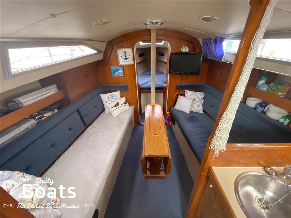 1982 Moody 27 for sale. View price, photos and Buy 1982 Moody 27 #378982