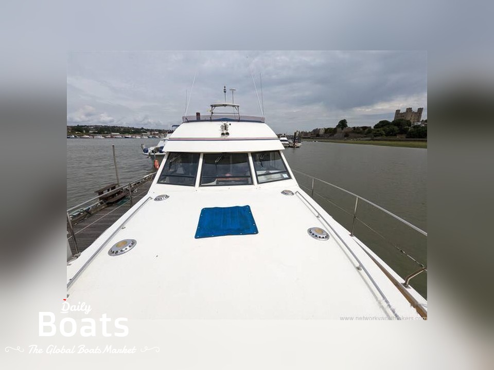 1985 Princess 414 for sale. View price, photos and Buy 1985 Princess ...