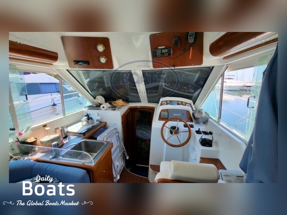 2005 Bénéteau Boats Antares 980 for sale. View price, photos and Buy ...