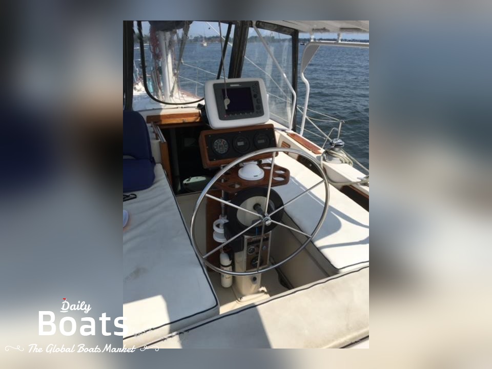 1988 Irwin 38 Center Cockpit Mark Ii Cutter for sale. View price ...