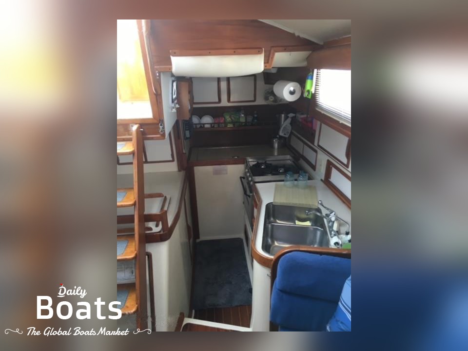 1988 Irwin 38 Center Cockpit Mark Ii Cutter for sale. View price ...