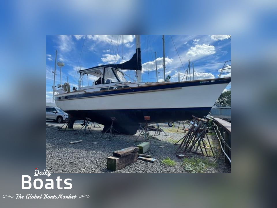 1988 Irwin 38 Center Cockpit Mark Ii Cutter for sale. View price ...
