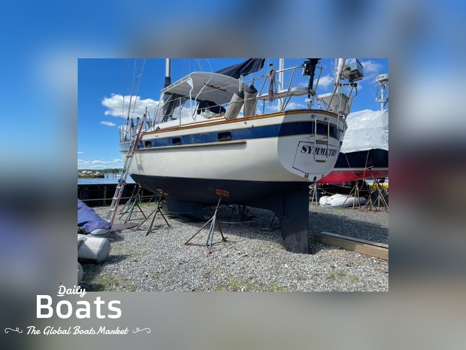 1988 Irwin 38 Center Cockpit Mark Ii Cutter for sale. View price ...