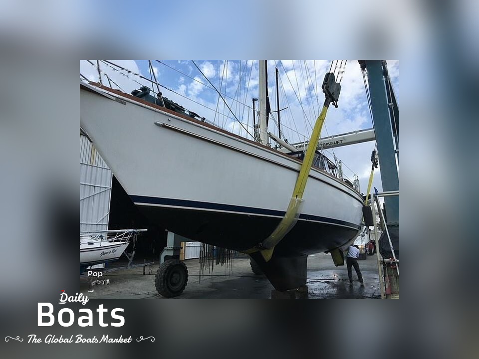 1984 Gulfstar 44 for sale. View price, photos and Buy 1984 Gulfstar 44 ...
