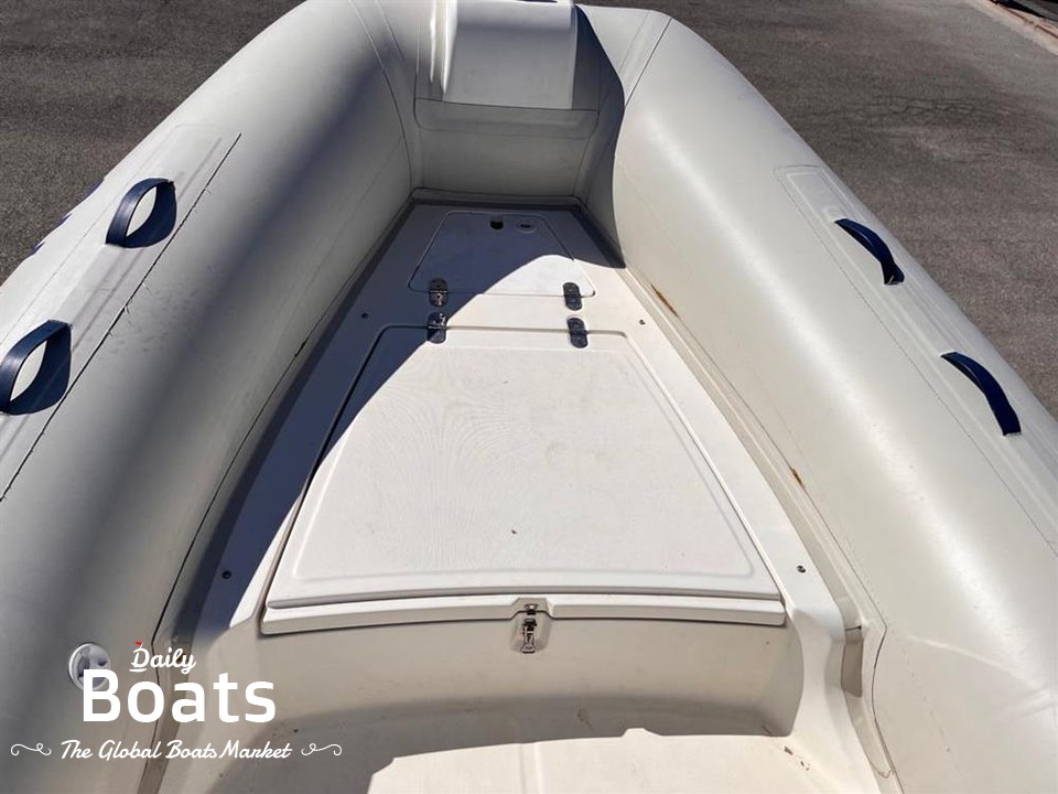 2007 Capelli Boats Tempest 570 for sale. View price, photos and Buy ...