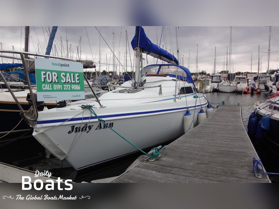 1991 Hunter Horizon 272 for sale. View price, photos and Buy 1991 ...