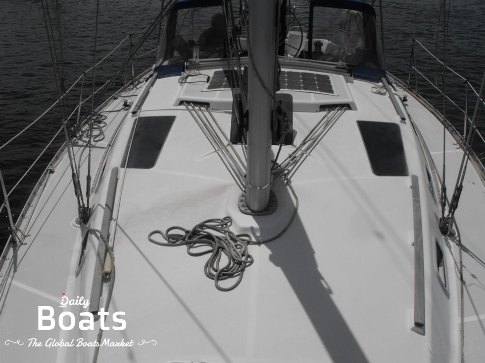 1991 Hunter Legend 355 for sale. View price, photos and Buy 1991 Hunter ...
