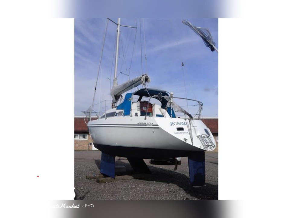 1990 Hunter Horizon 27 for sale. View price, photos and Buy 1990 Hunter ...