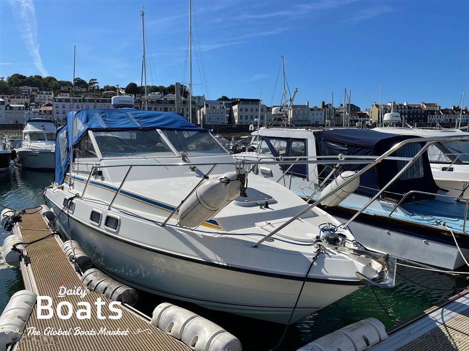 1984 Fairline Sunfury 26 for sale. View price, photos and Buy 1984 ...