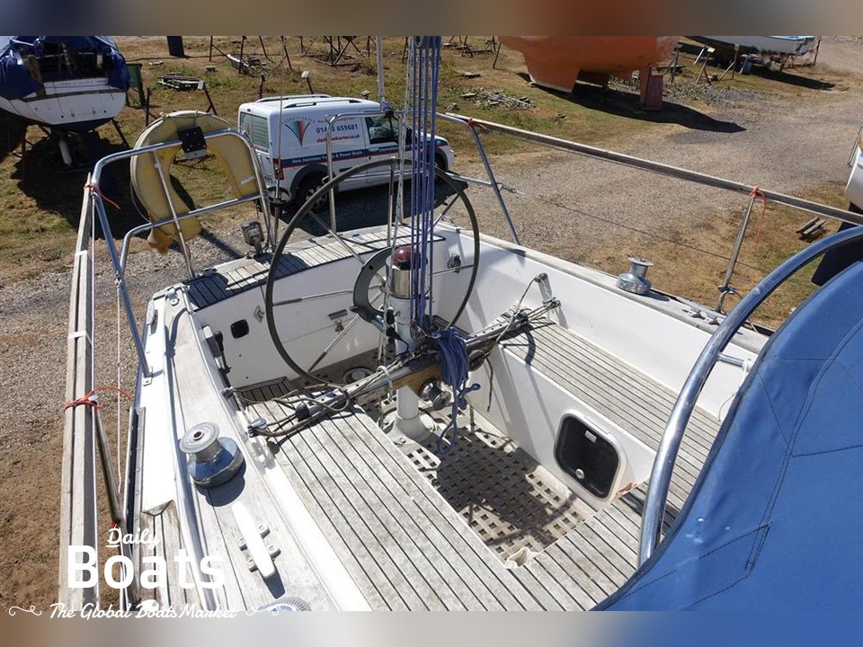 1984 Albin Yachts 35 for sale. View price, photos and Buy 1984 Albin ...