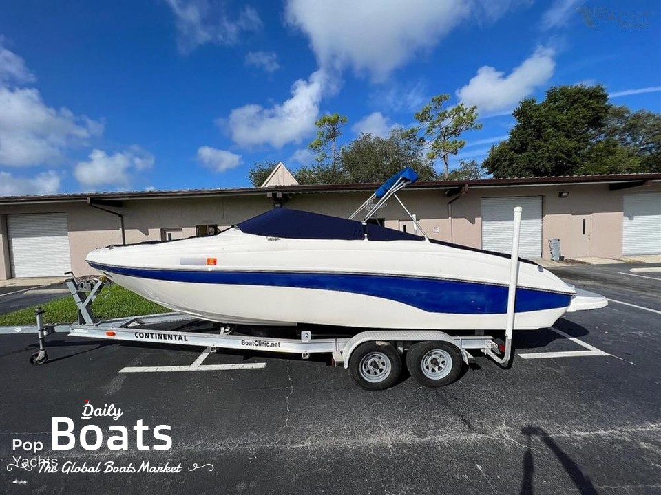2004 Rinker 232 Captiva for sale. View price, photos and Buy 2004 ...