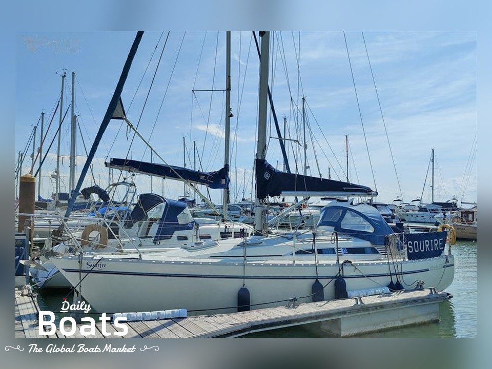 1988 Moody 31 Mk Ii for sale. View price, photos and Buy 1988 Moody 31 ...