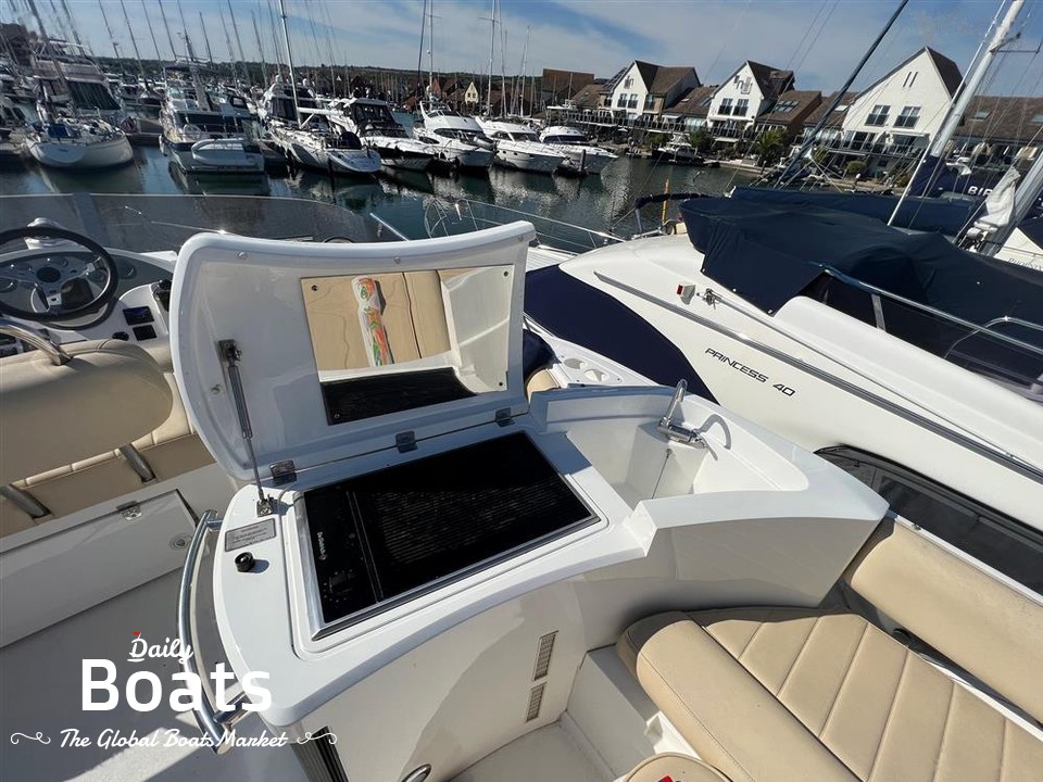 2007 Fairline Phantom 40 for sale. View price, photos and Buy 2007 ...