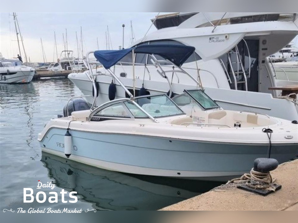 2014 Robalo R227 for sale. View price, photos and Buy 2014 Robalo R227 ...