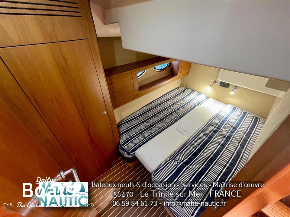 2005 Arcoa Mystic 44 for sale. View price, photos and Buy 2005 Arcoa ...