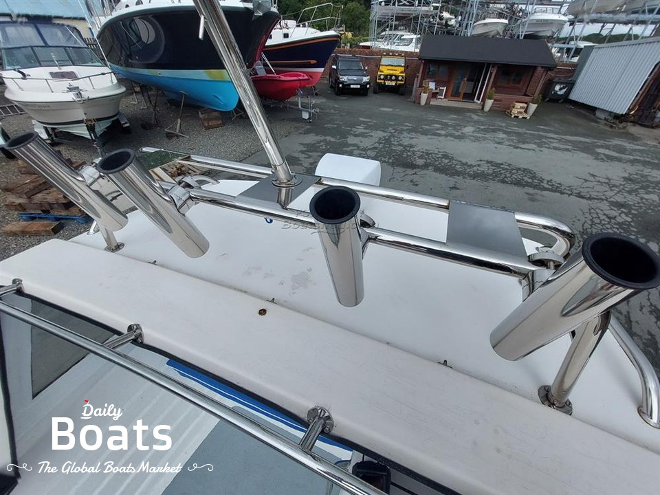 2000 Explorer 165 for sale. View price, photos and Buy 2000 Explorer ...