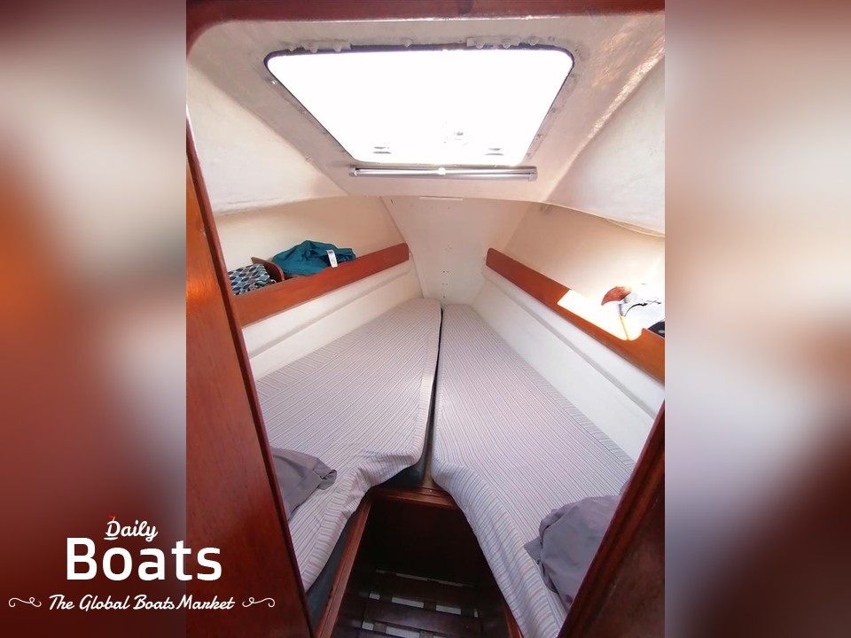 1993 Westerly Marine Westerly 31 Tempest for sale. View price, photos ...