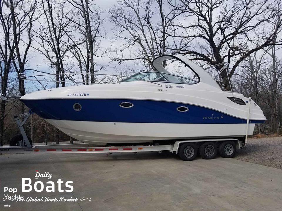 2018 Rinker Express Cruiser 290 for sale. View price, photos and Buy ...