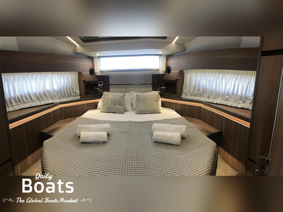 2020 Sealine C430 for sale. View price, photos and Buy 2020 Sealine ...