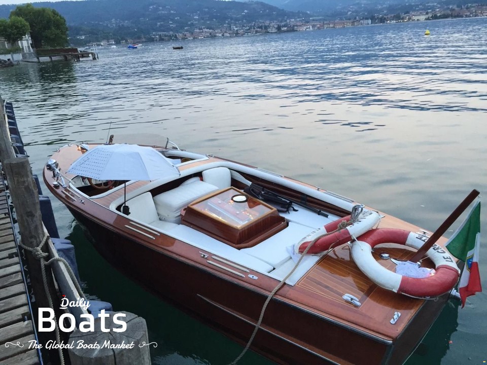 1958 Ex Taxi Del Lago Di Garda In Mogano for sale. View price, photos ...