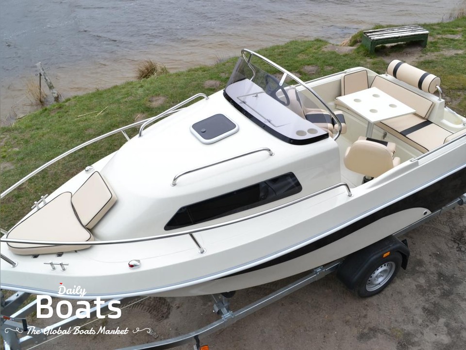 Quercus 520 for sale - Daily Boats