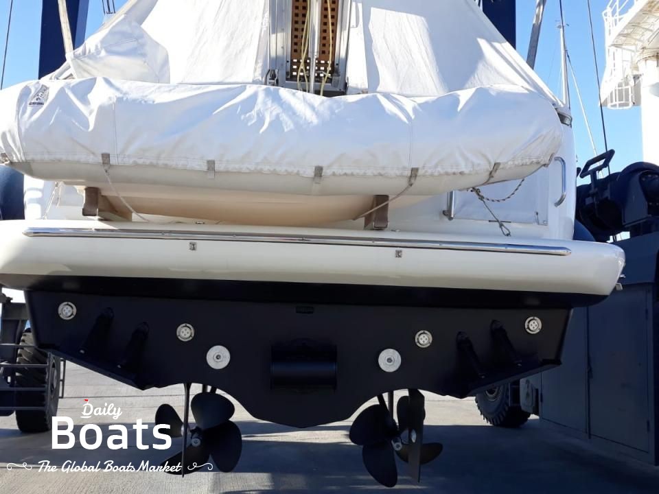 2004 Azimut 39 Flybridge for sale. View price, photos and Buy 2004 ...