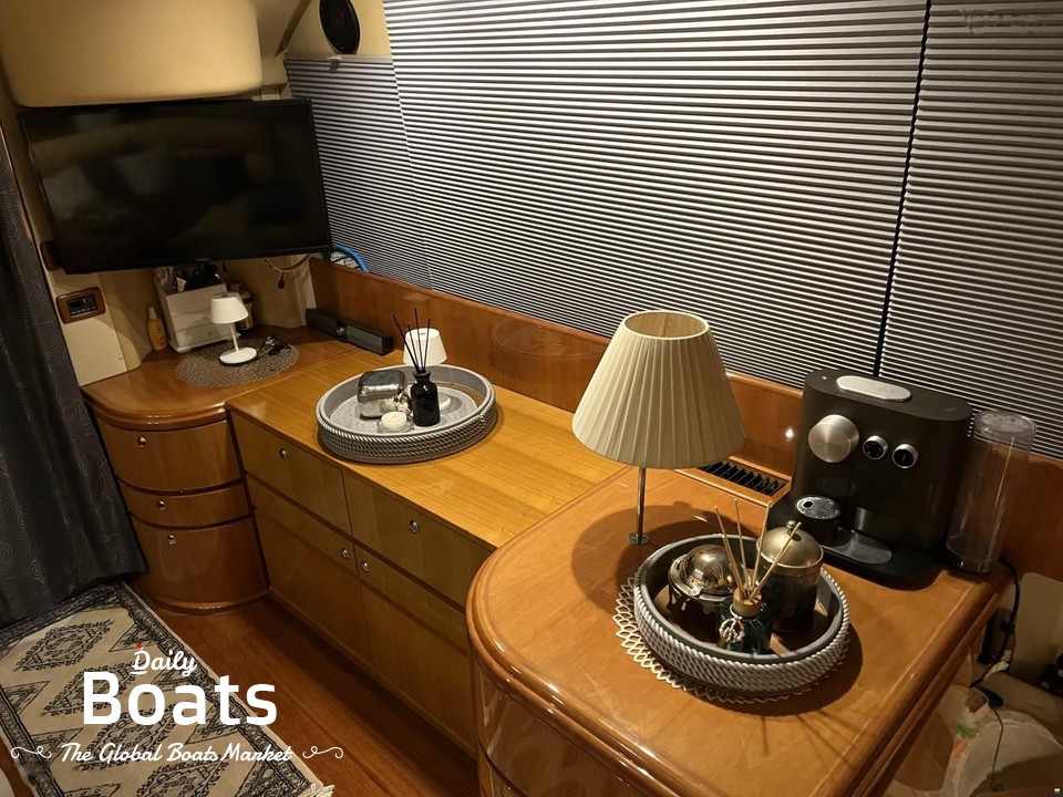 2004 Azimut 39 Flybridge for sale. View price, photos and Buy 2004 ...