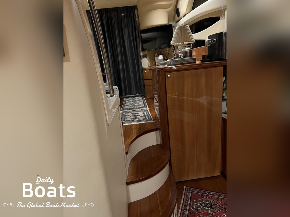 2004 Azimut 39 Flybridge for sale. View price, photos and Buy 2004 ...