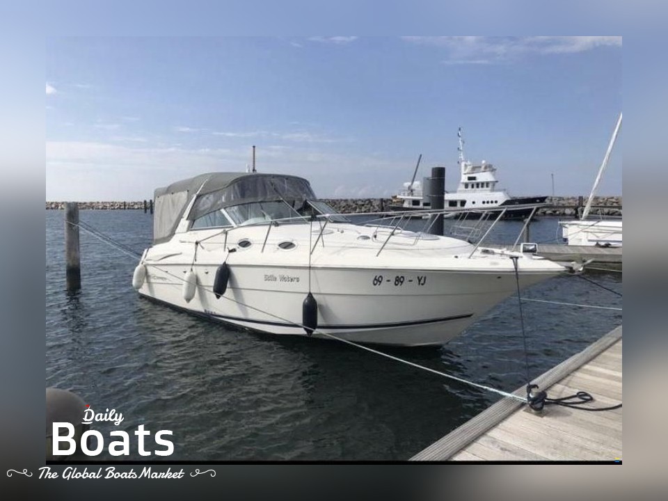 2000 Monterey Cruiser 302 for sale. View price, photos and Buy 2000 ...