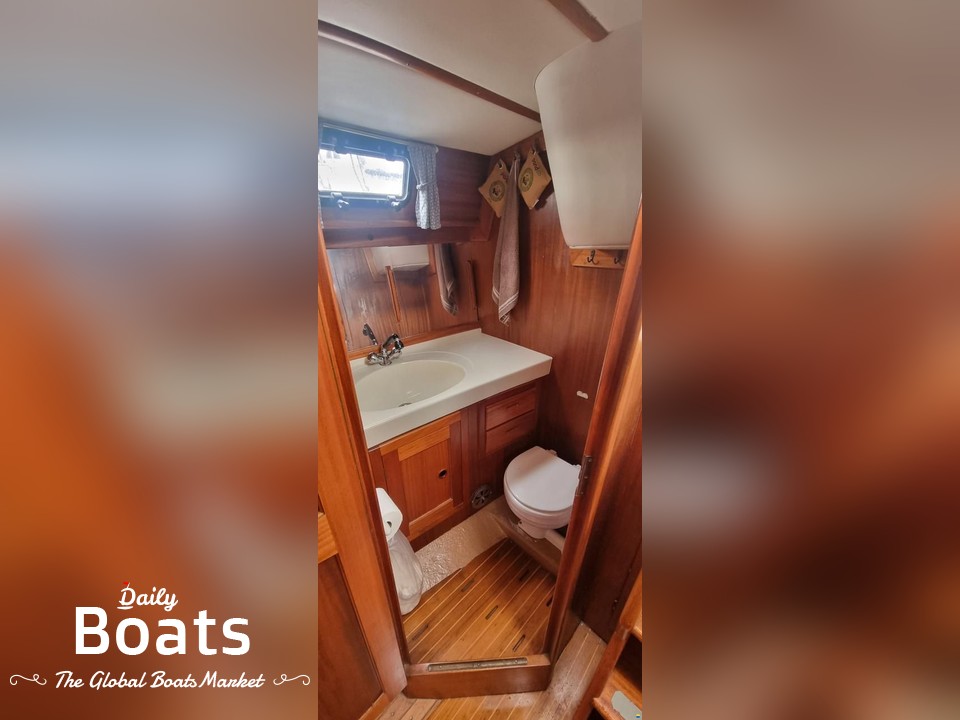 1989 Forgus Nordic Lux 36 for sale. View price, photos and Buy 1989 ...