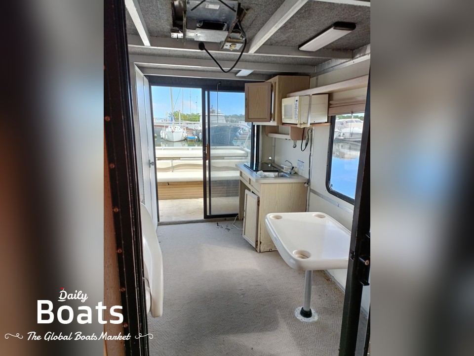 2011 Sun Tracker Party Cruiser 32 for sale. View price, photos and Buy ...