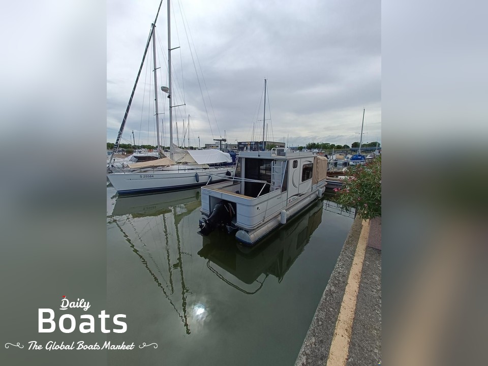 2011 Sun Tracker Party Cruiser 32 for sale. View price, photos and Buy ...