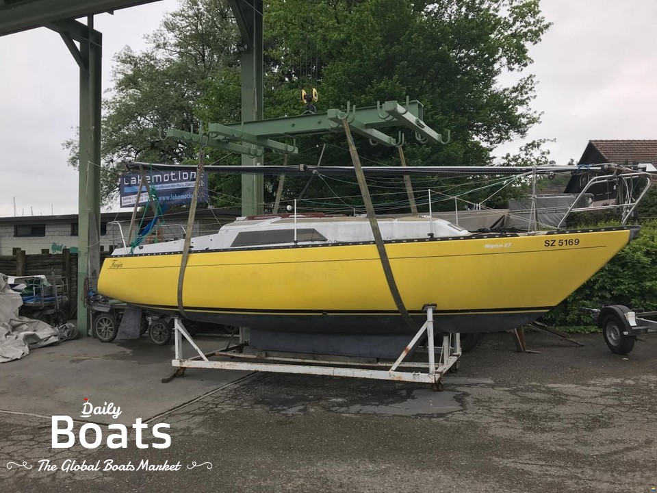 Yachts Neptun 27 dinette schwertkiel for sale - Daily Boats