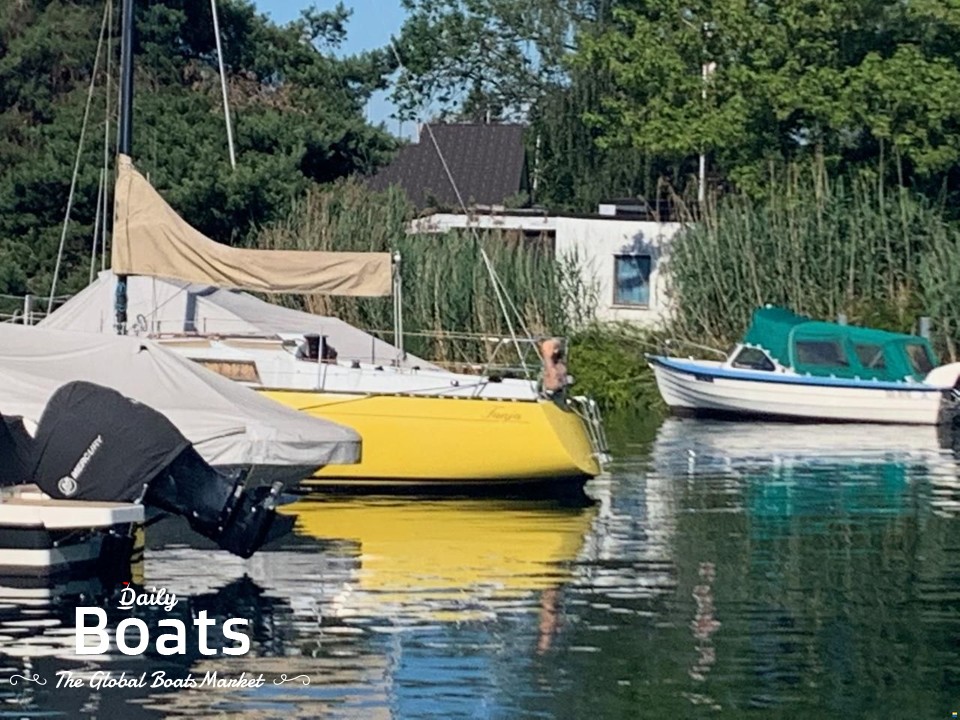 1979 Neptun 27 Dinette Schwertkiel for sale. View price, photos and Buy ...