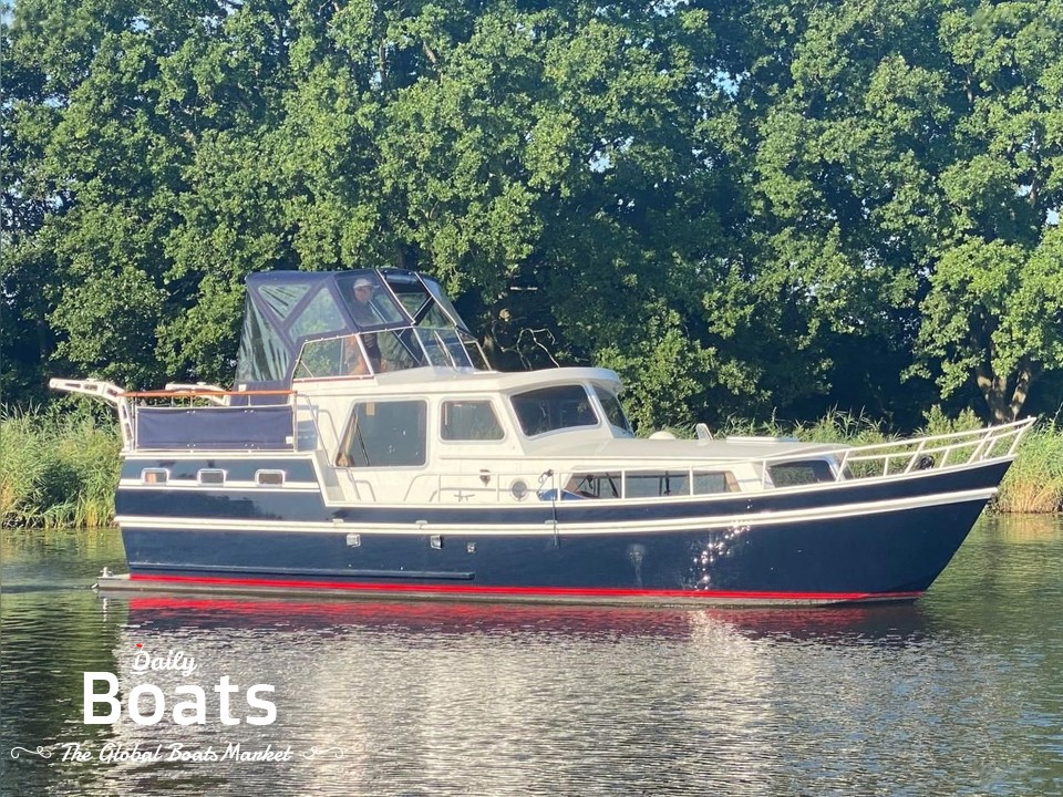 1988 Crown Kruiser 1050 for sale. View price, photos and Buy 1988 Crown ...